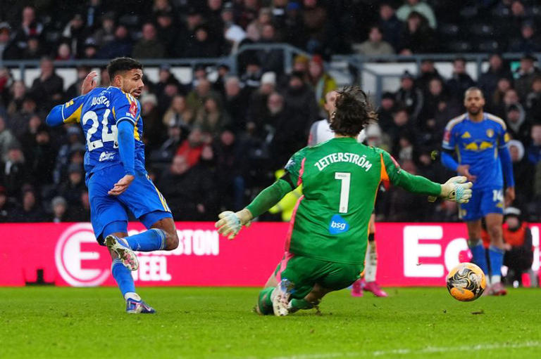 Daniel Farke comments on James Justin put Jayden Bogle on alert amid ...