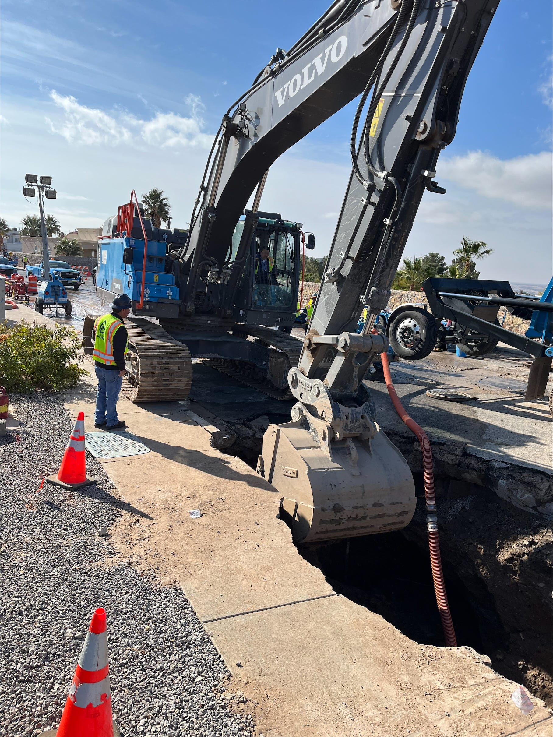 Major water line breaks in Northeast El Paso, depletes reservoirs
