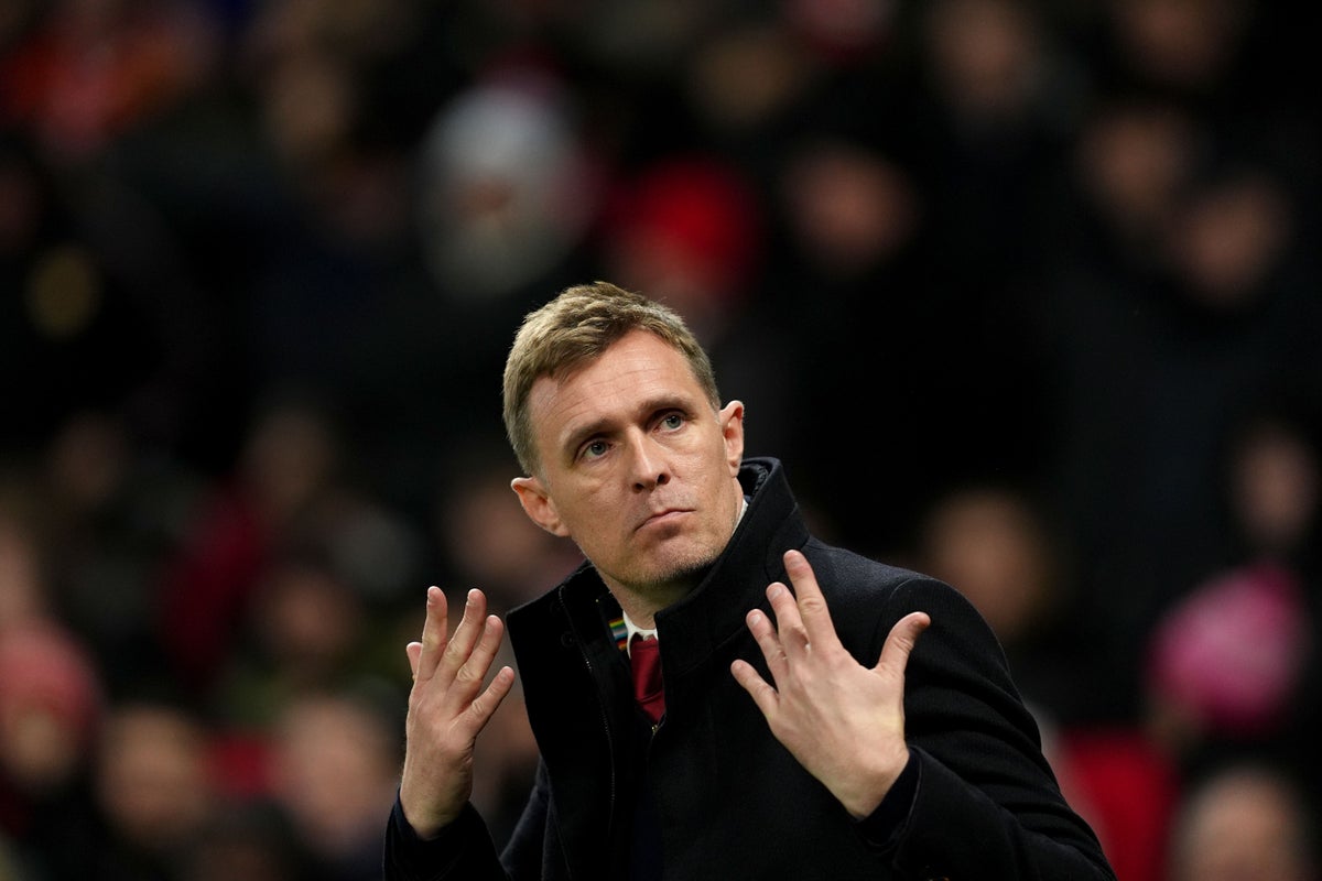 Man Utd knocked out of FA Cup by Brighton to end hopes of silverware ...