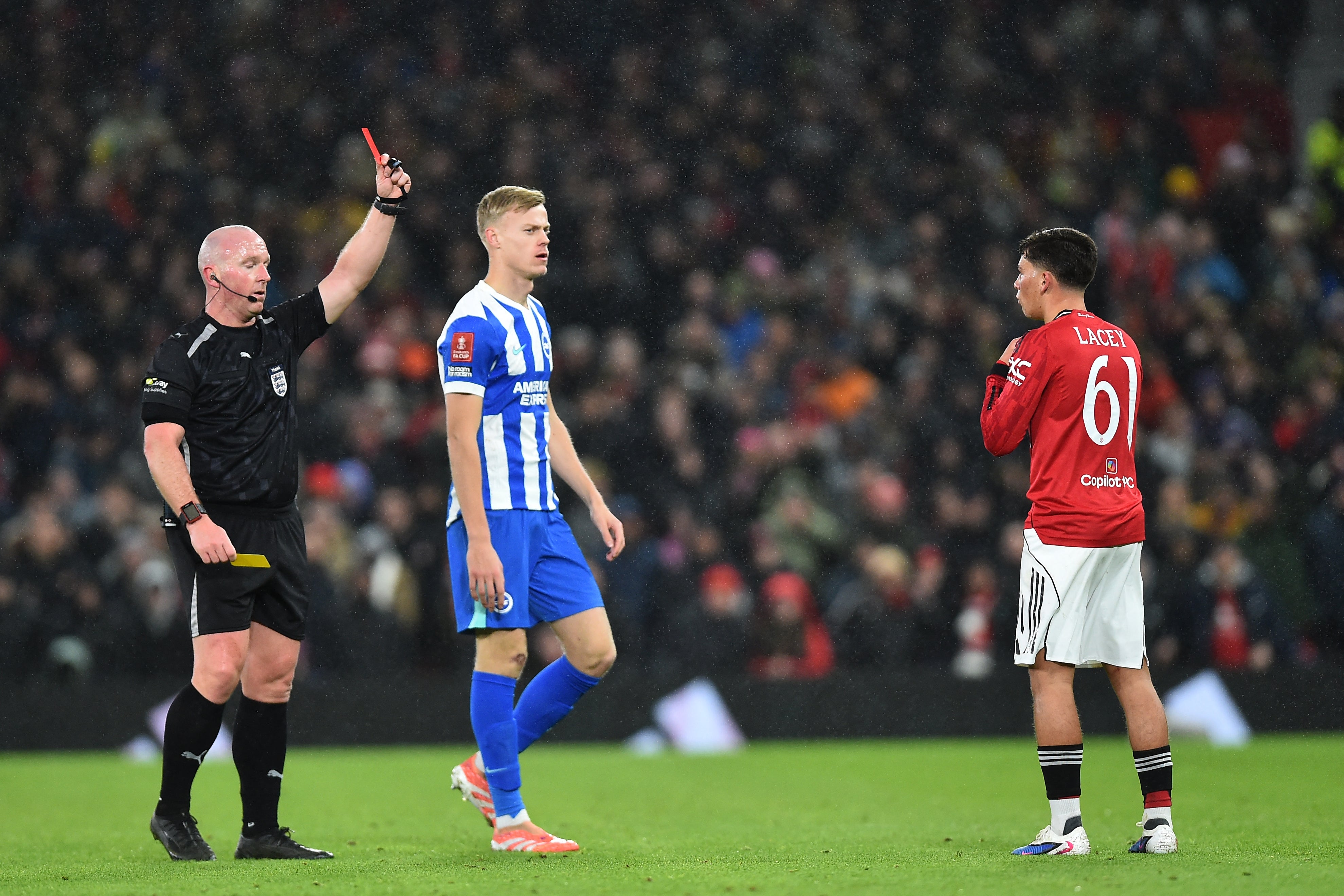 Fletcher lambasts 'ridiculous' Lacey red card in Man Utd's FA Cup exit