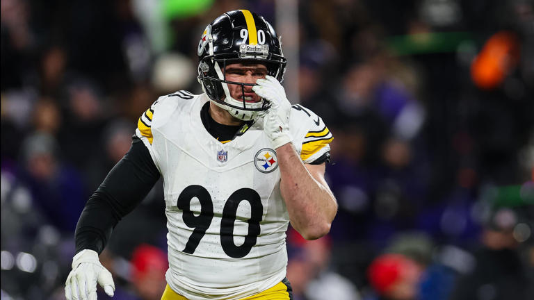 Self-learning AI generates NFL picks, score predictions for every 2026 ...