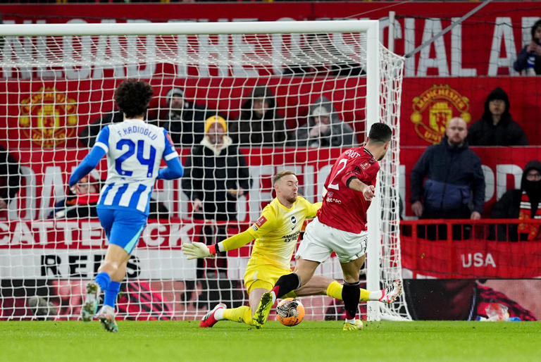Man Utd crash out of FA Cup at first hurdle to Brighton