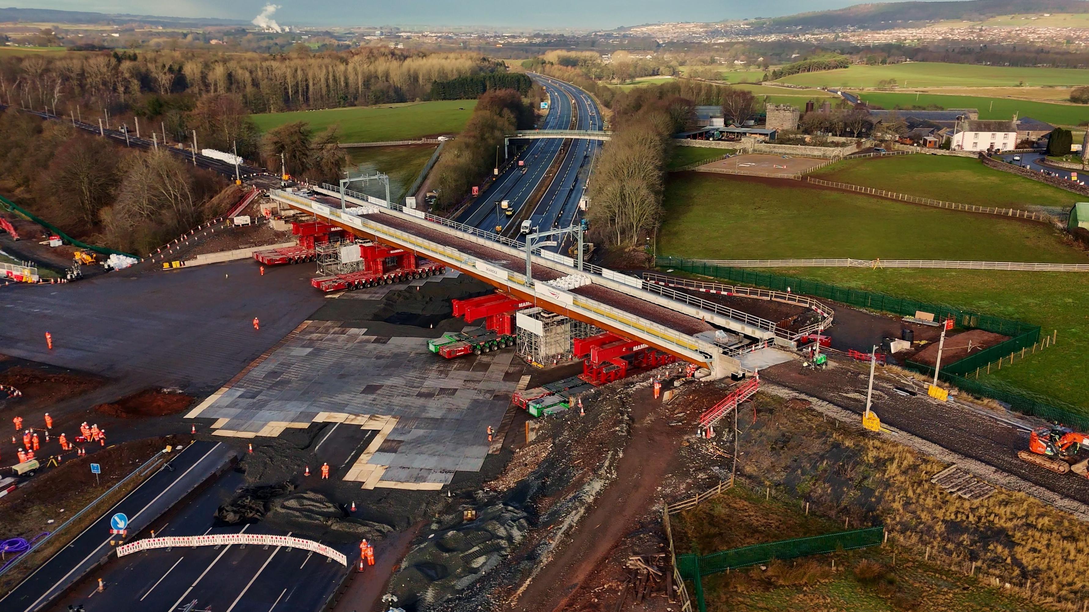 M6 reopens early after new bridge installed