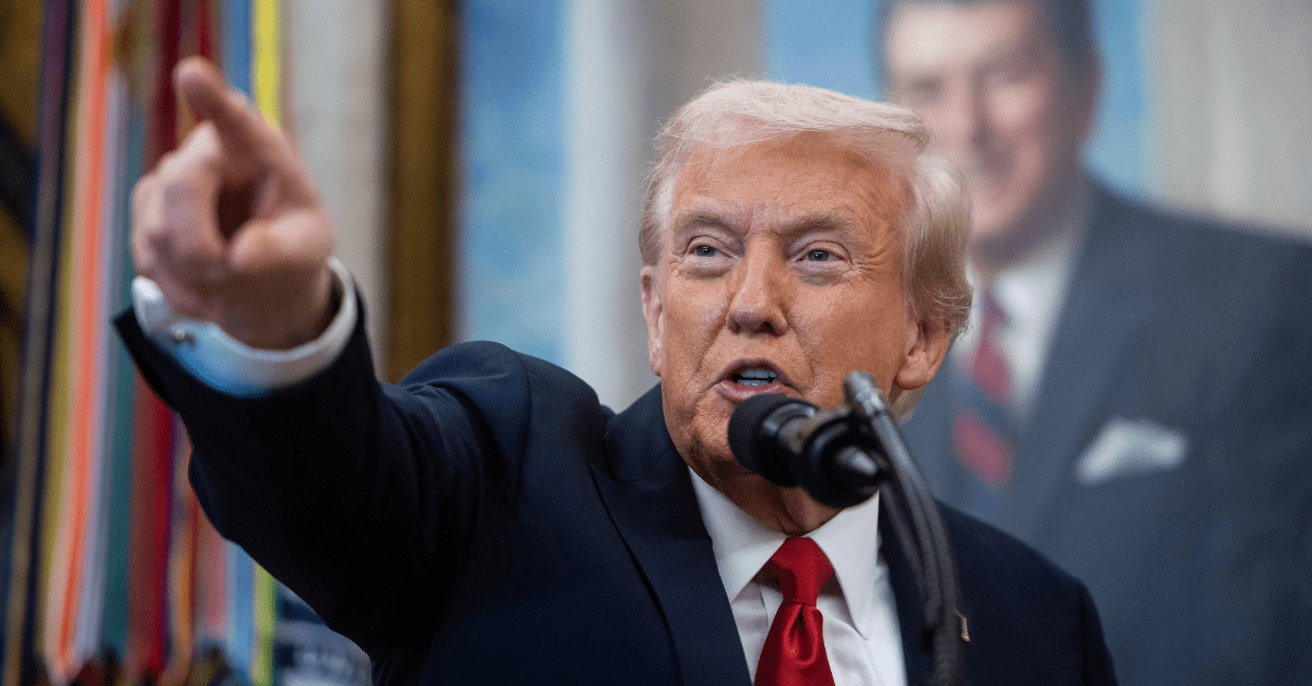 Trump targets Dems in Epstein files