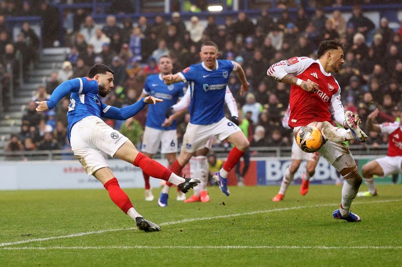 Soccer-Martinelli hat-trick sends Arsenal past Portsmouth in FA Cup ...