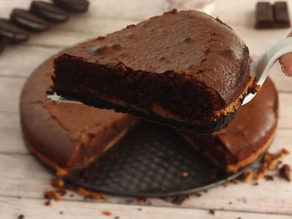 Peanut butter and Oreo brownies
