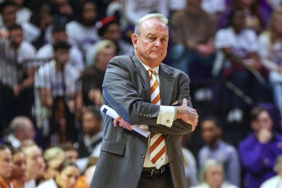 Is there a 'vendetta against Texas?' Longhorns head coach Vic Schaefer ...