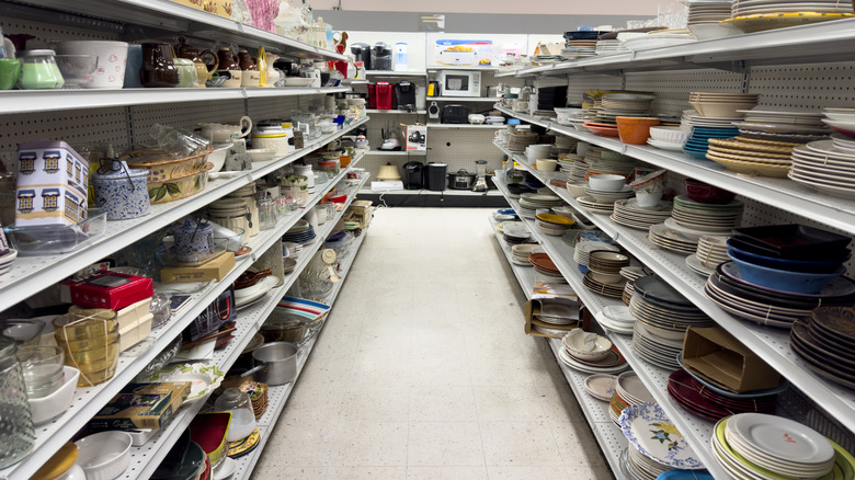 The prized Pyrex set you should never skip if you see it at the thrift ...