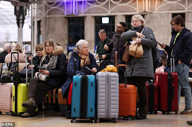 Trains halted to and from Heathrow Airport after fire