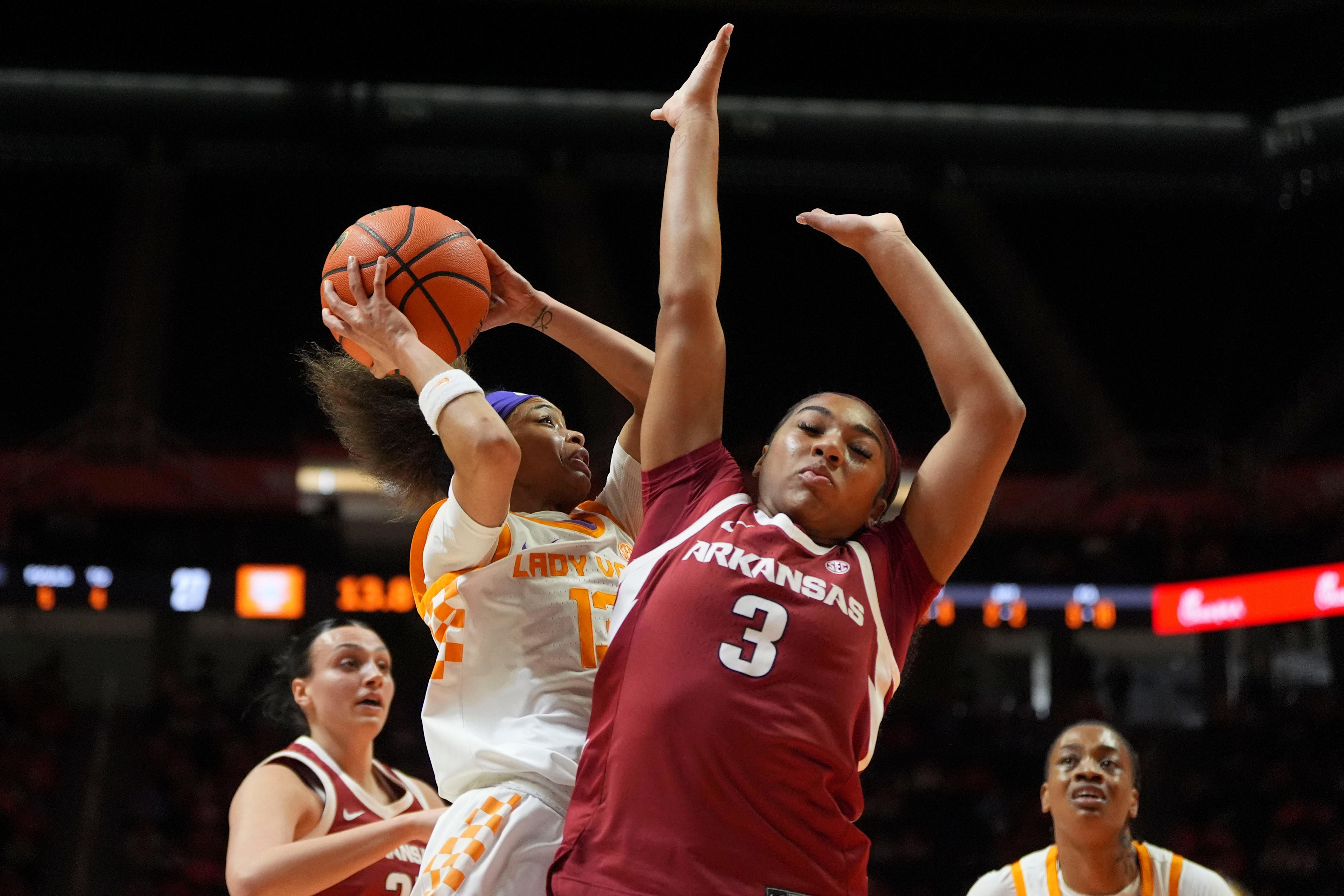 Why Kim Caldwell trusts Mia Pauldo in late-game situations for Lady Vols