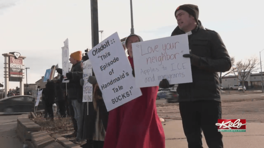 Hundreds attend anti-ICE protest in Sioux Falls