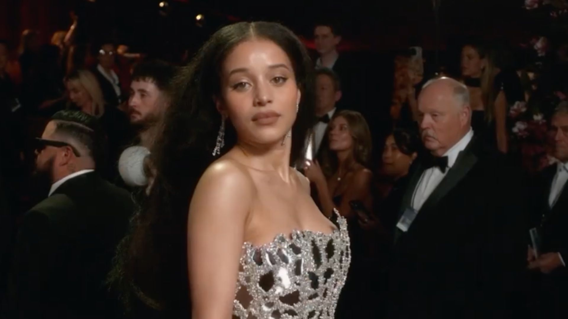 Glambot: Chase Infiniti | Golden Globes 2026