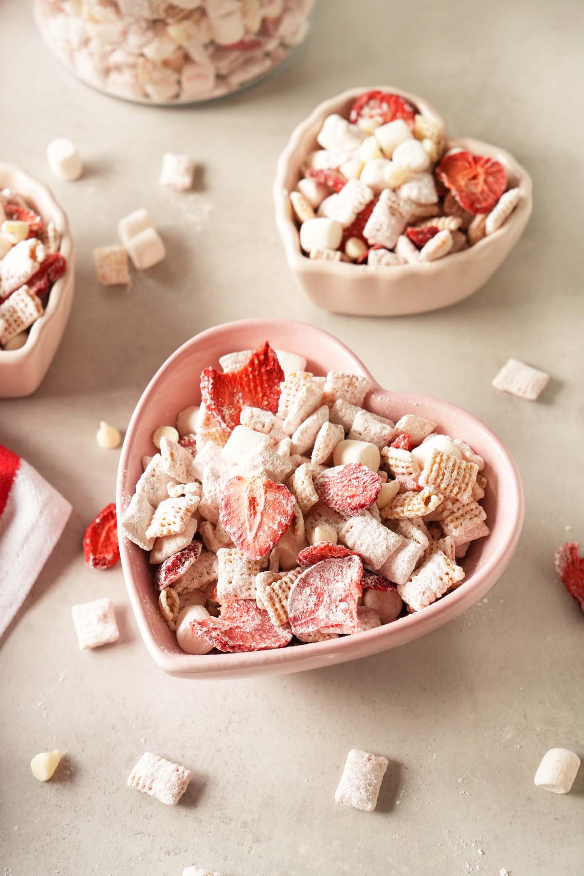Strawberry shortcake crunch snack mix