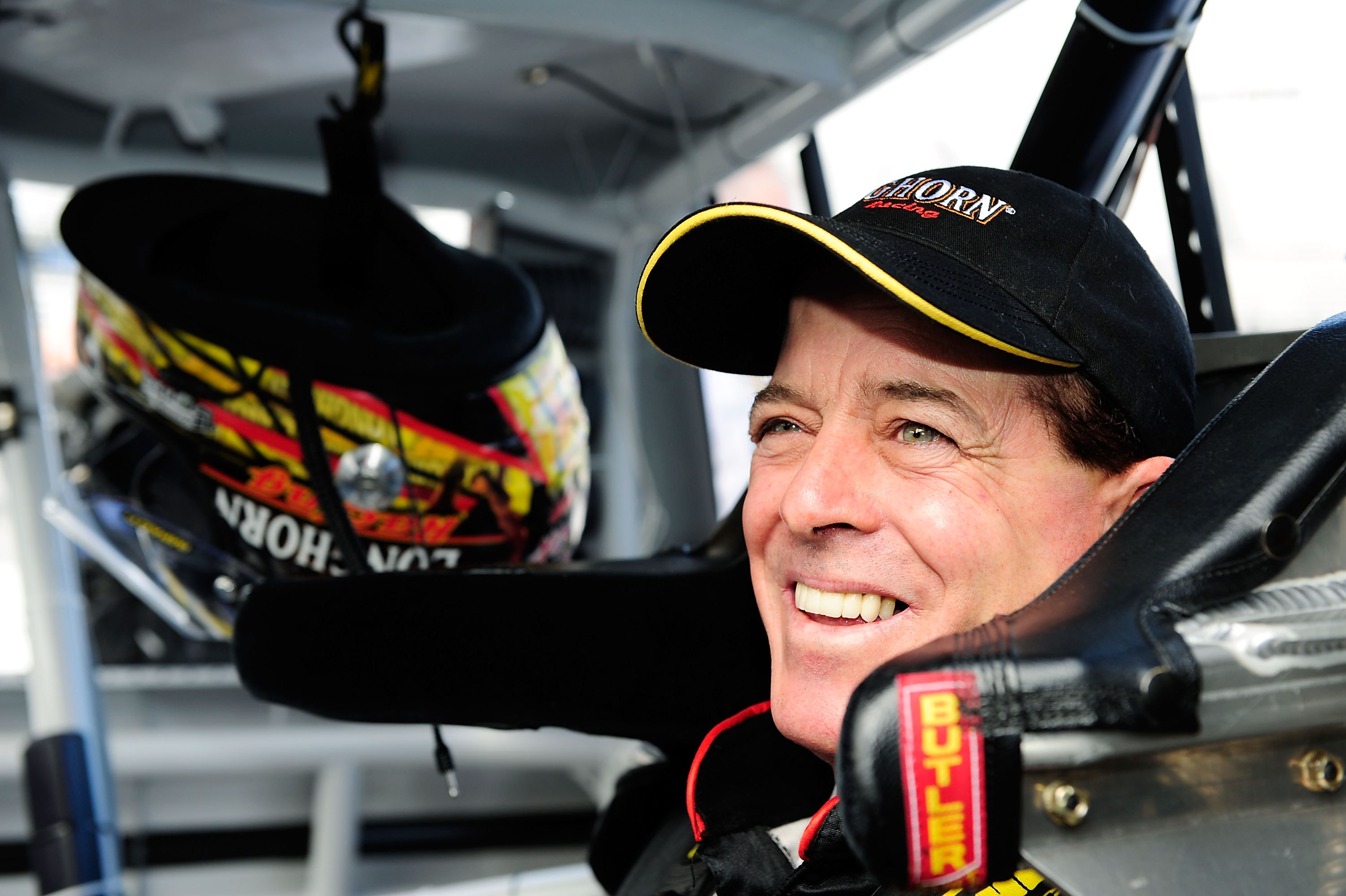 Ron Hornaday Jr. 'smoked during every yellow flag'