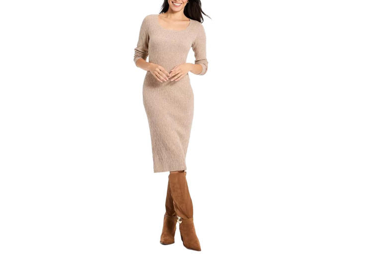 I'm a petite fashion writer, and I'm eyeing Target's new comfy pants ...