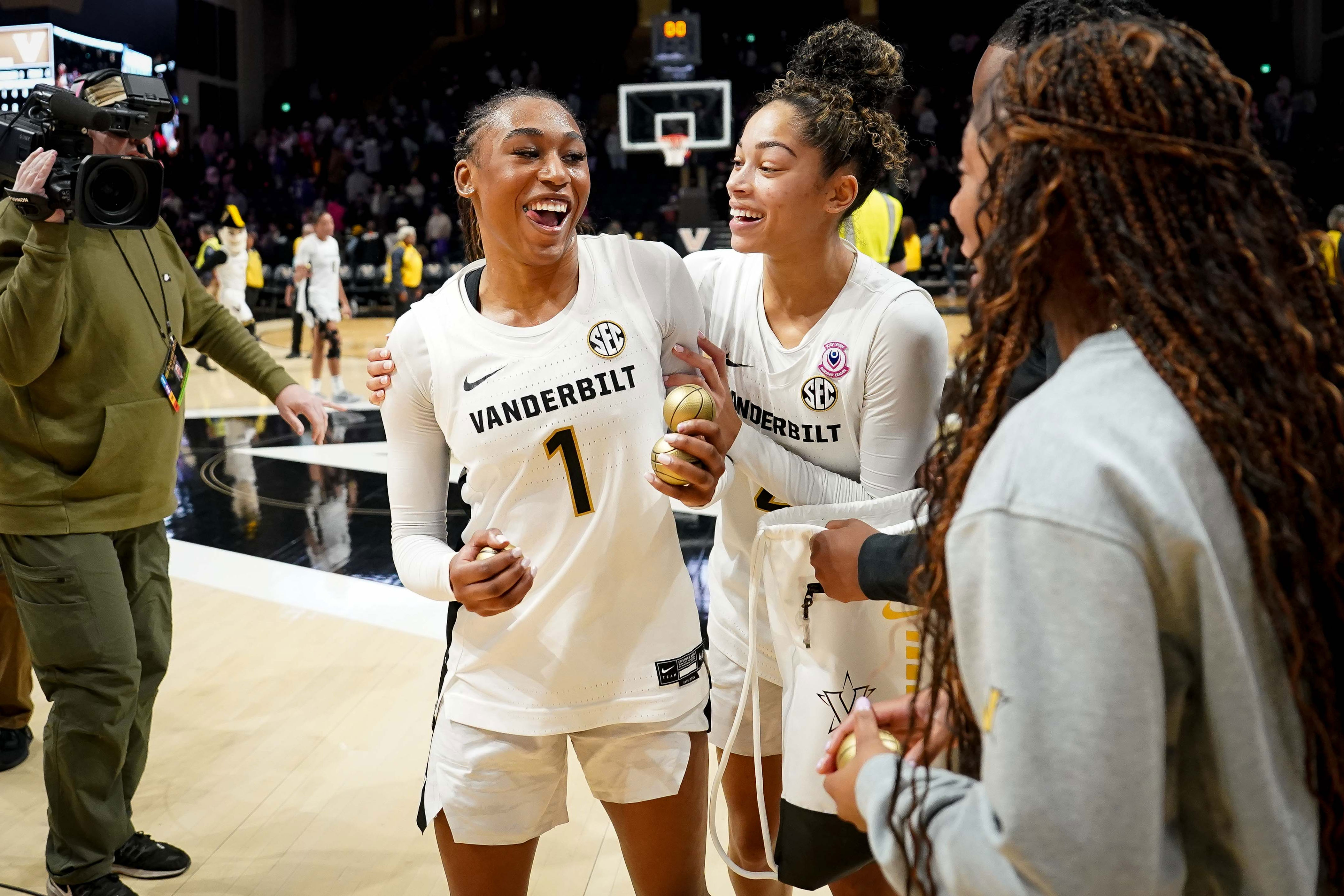 No. 7 Vanderbilt women equal best start in school history at 17-0 with ...