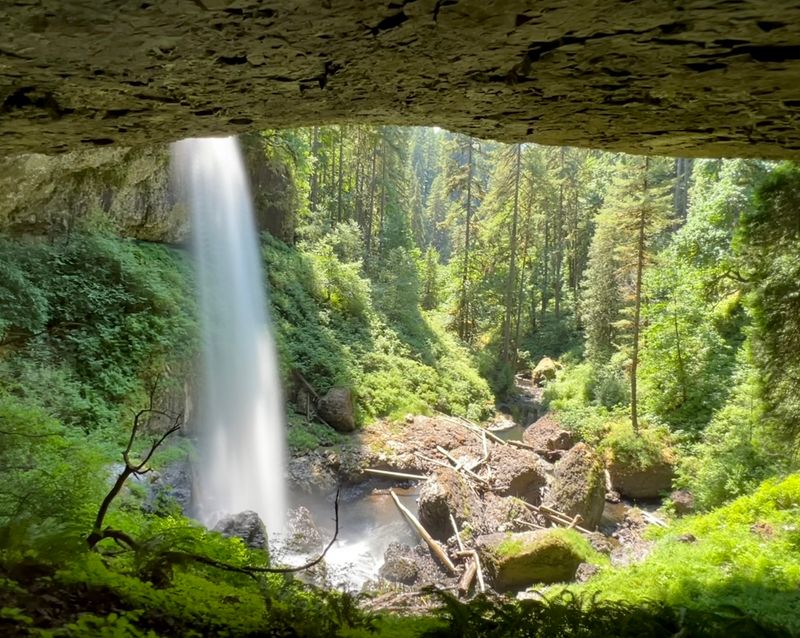 These 11 nature spots in Oregon locals save for weekdays
