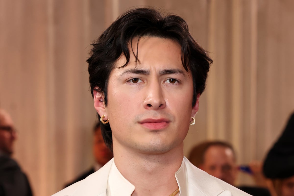 Heated Rivalry star drops NSFW comment in live Golden Globes interview