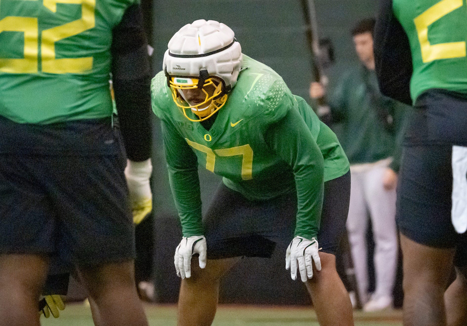 Former Ducks DL Jericho Johnson follows Tosh Lupoi, commits to Cal