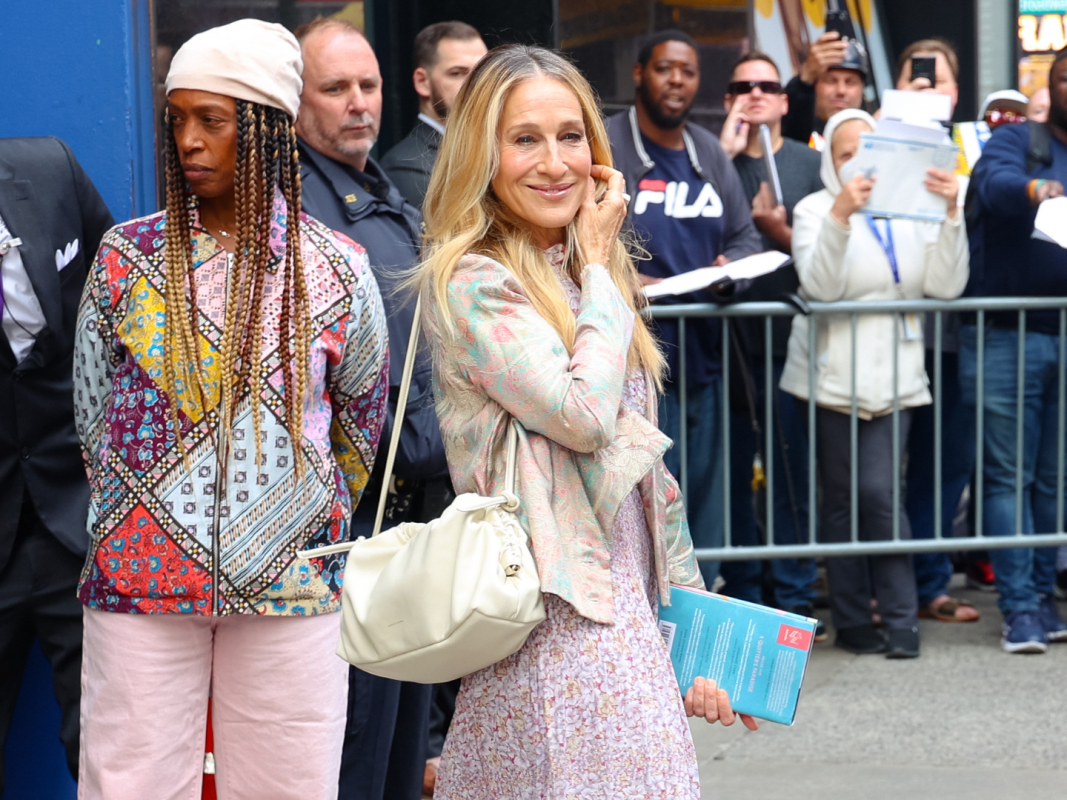Sarah Jessica Parker's 'Early 2026' book roundup has readers rushing to ...