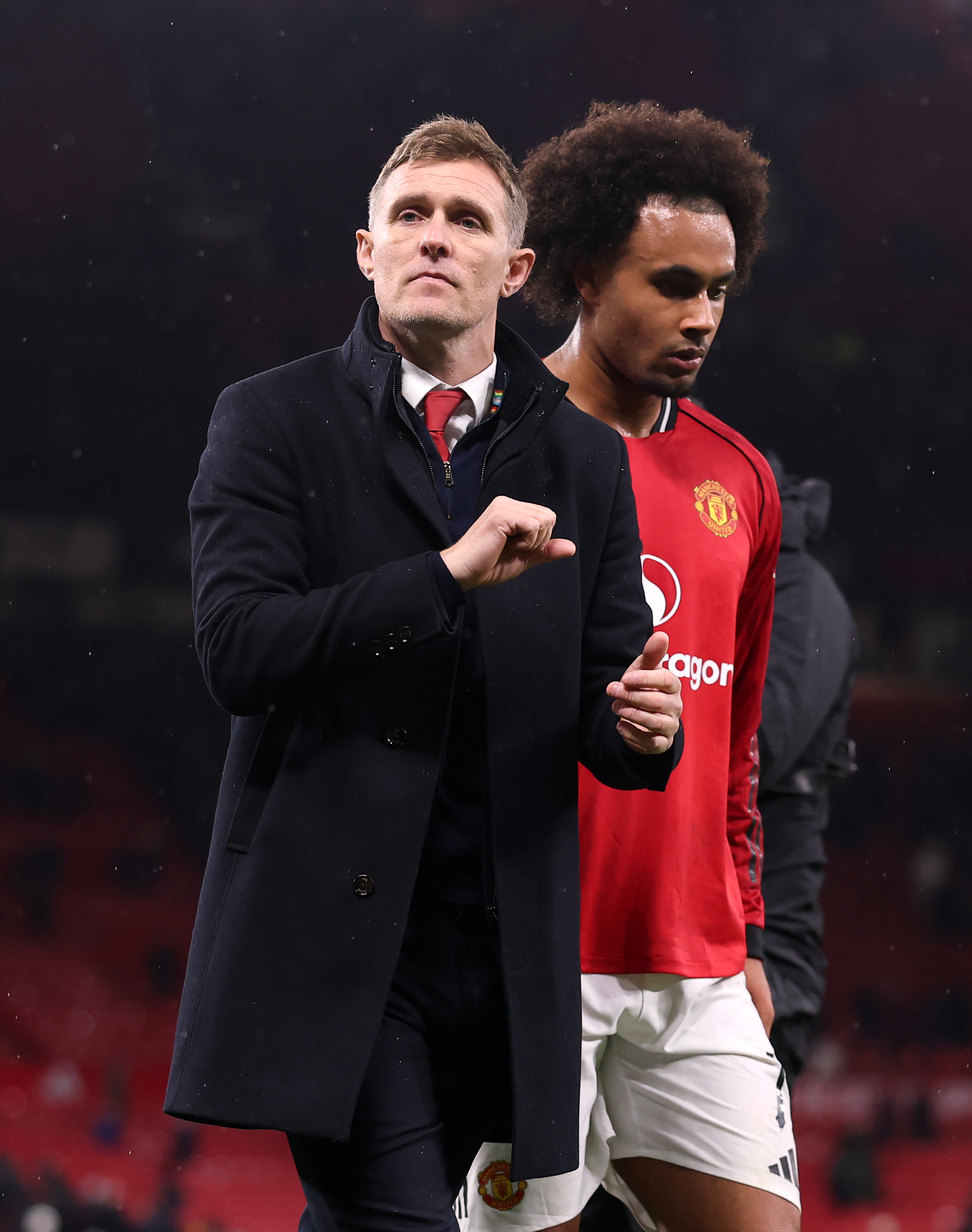 Coach rips 'fragile' United as fans boo shock FA Cup loss