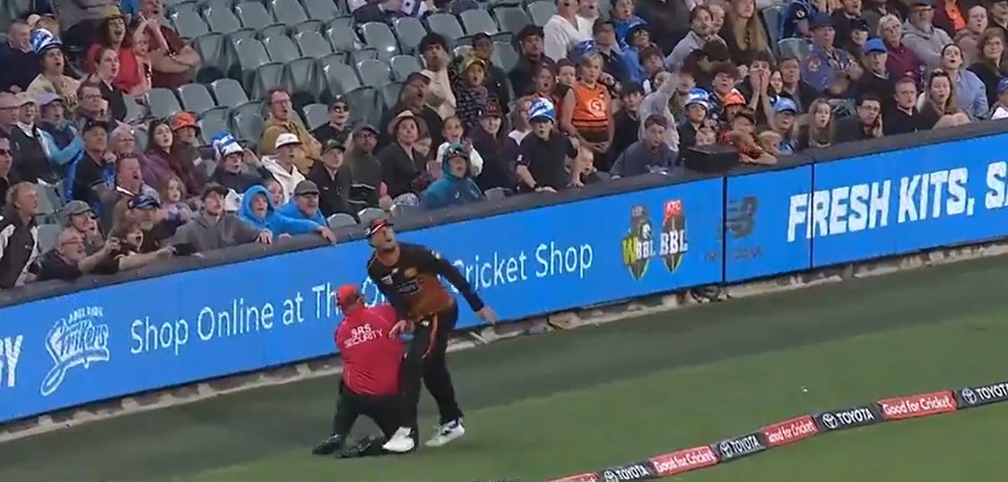 Security guard thwarts 'one of the catches of the season'