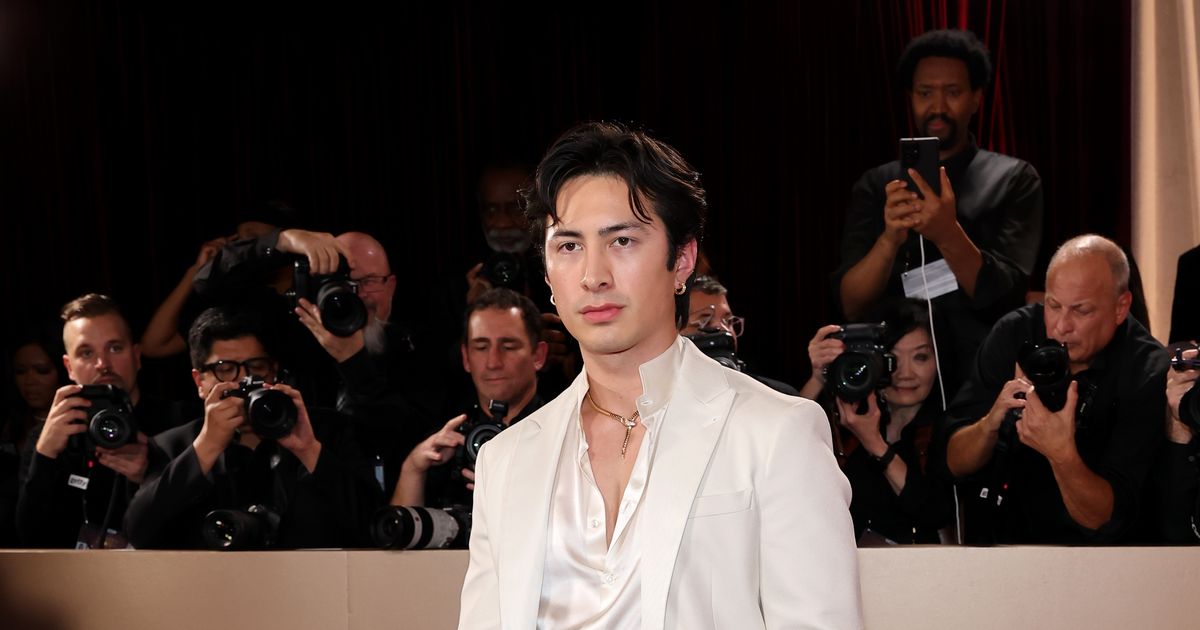 Heated rivalry has come for the Golden Globes