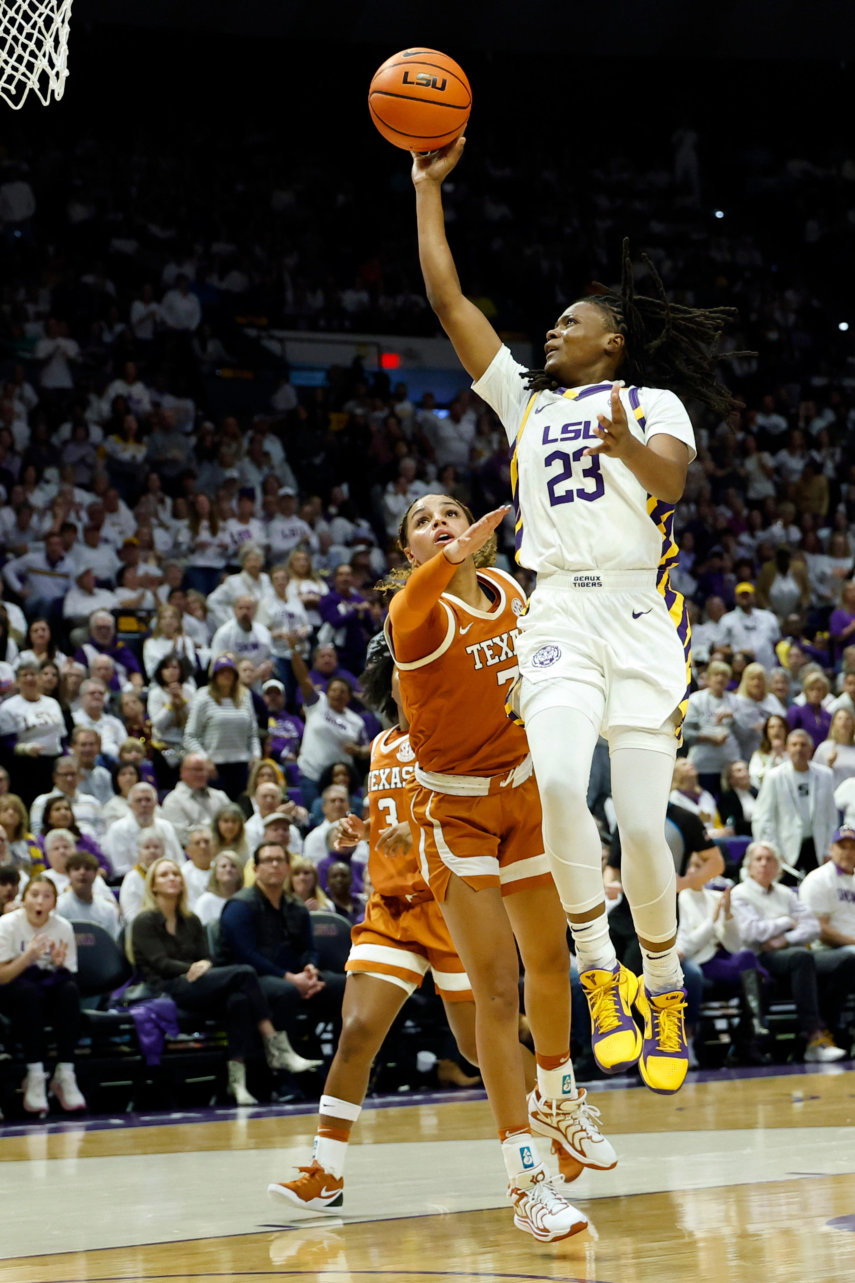 LSU women's basketball hands No. 2 Texas first loss of the season