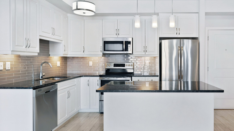 How a Swiffer is key for kitchen appliances that shine like new