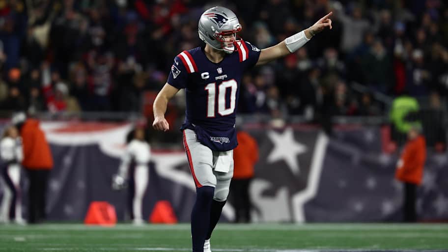 Would a Patriots divisional round game be next Saturday or Sunday?