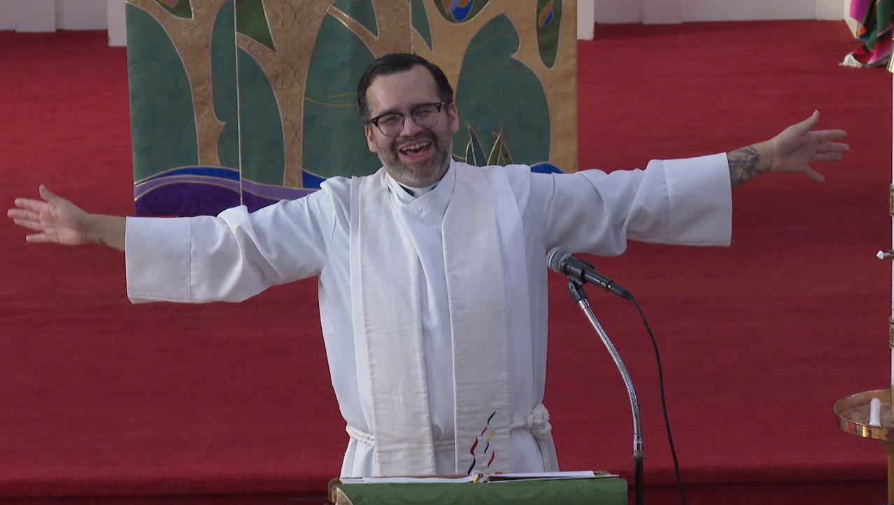 Minneapolis church offers peaceful Sunday haven following tumultuous week