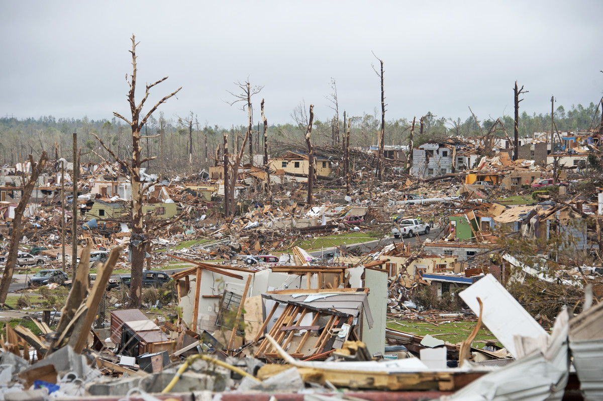 After 23 billion-dollar weather disasters cost $115B and 276 deaths in ...