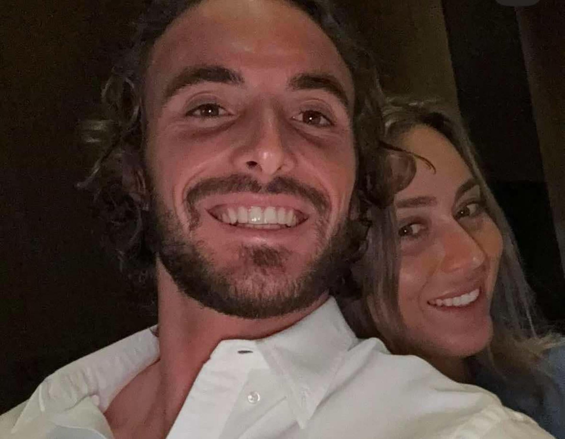 Stefanos Tsitsipas explores Namibia with new partner