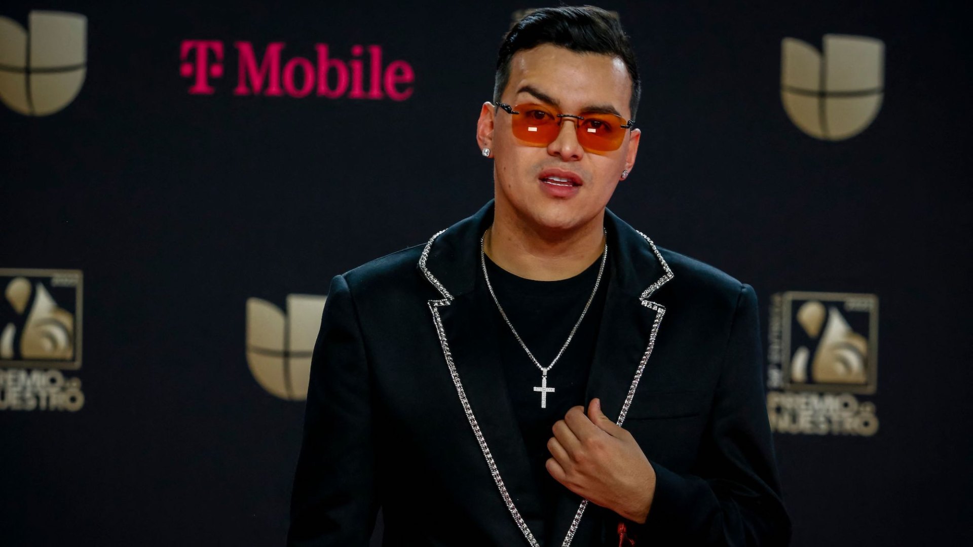 Colombian singer Yeison Jimenez dead at 34 in plane crash