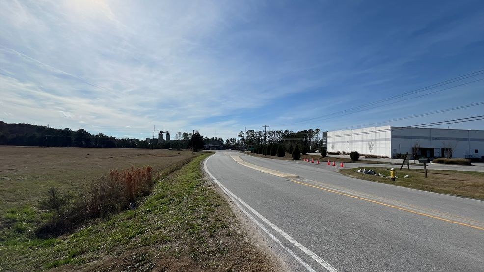 Highway 78 back open to traffic following Saturday train derailment