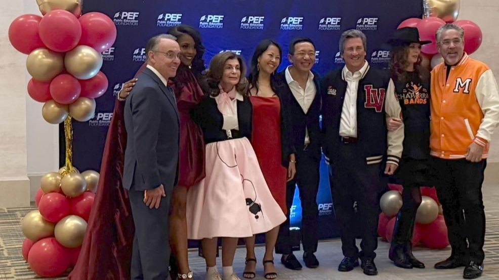 Golden Apple Gala honors Clark County School District alumni for ...