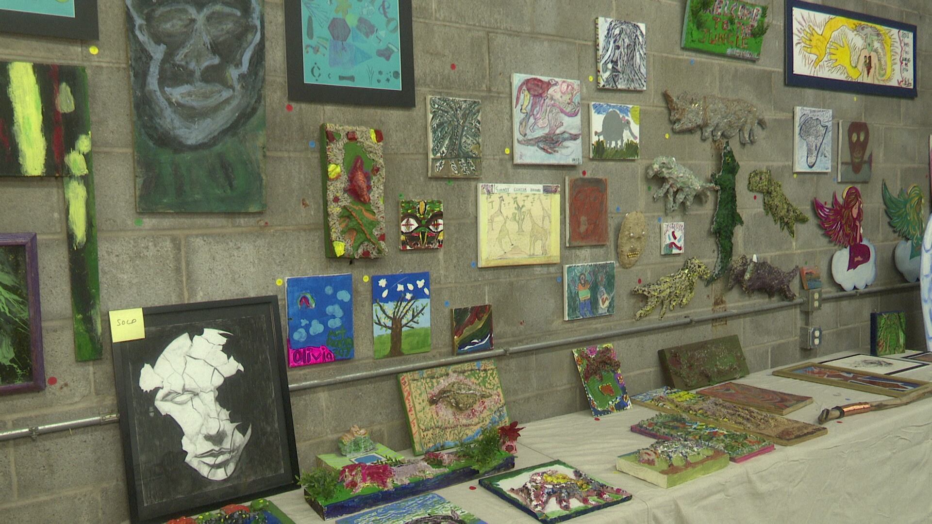 Homeless artists showcase work at South Bend fundraising exhibit