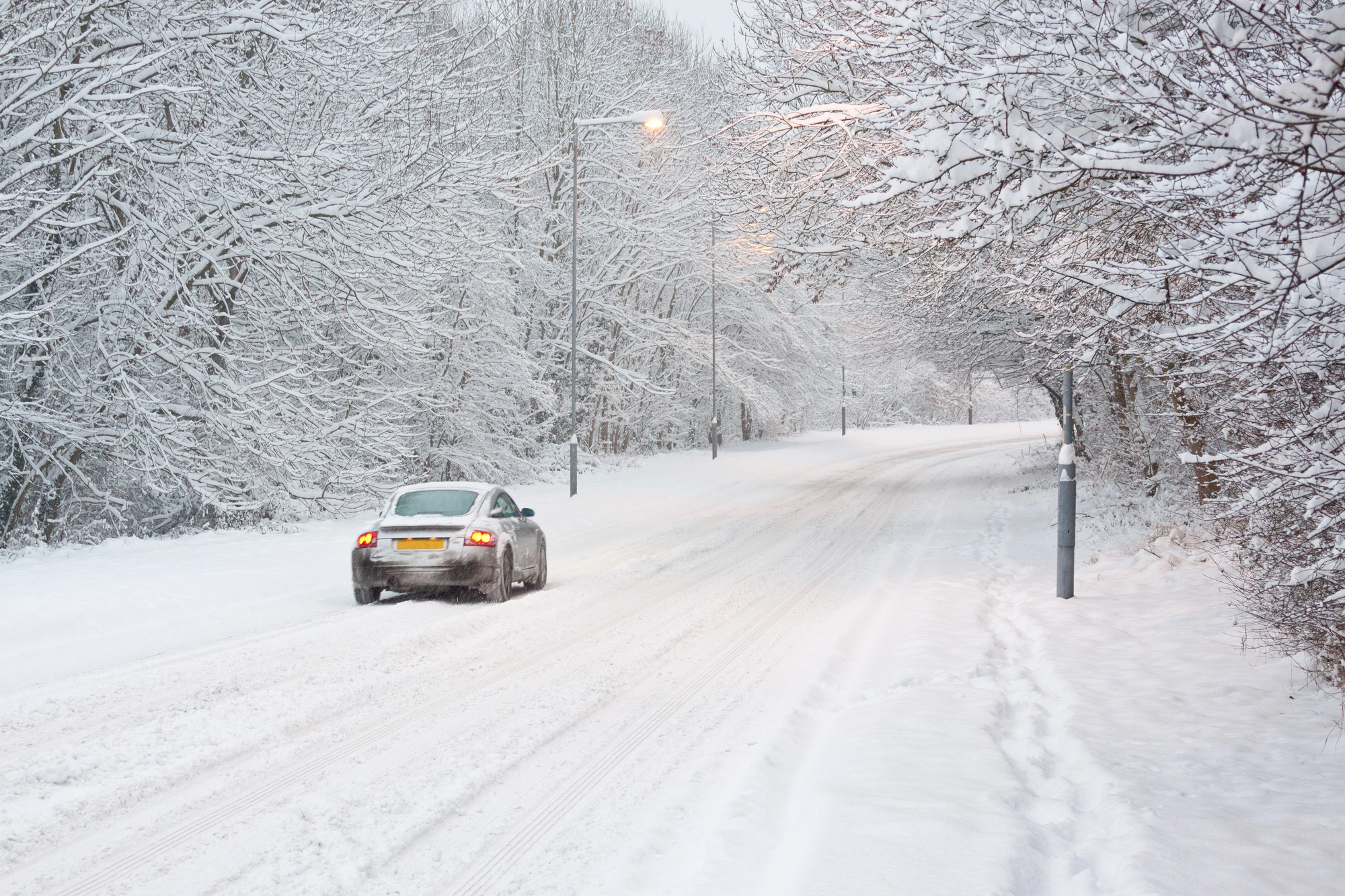 12 winter driving habits that damage cars