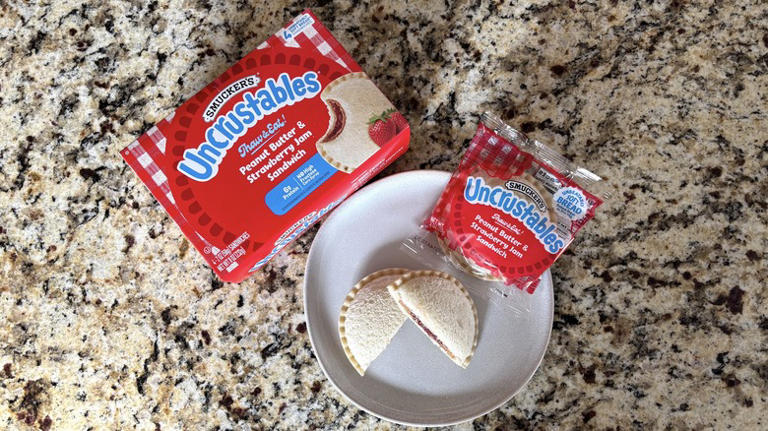 I tried every Uncrustables flavor and ranked them worst to best