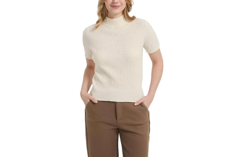 I'm a petite fashion writer, and I'm eyeing Target's new comfy pants ...