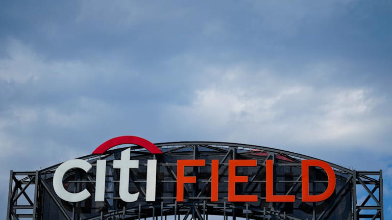 Logical NY Mets trade partner remains stuck in a similar holding pattern