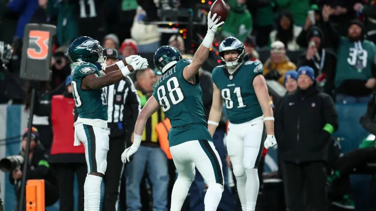 Dallas Goedert stats today: Eagles TE stars with two TDs for ...