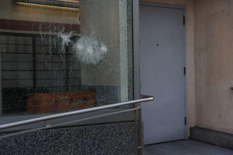 'Courage is contagious': Hundreds in Bay Area protest ICE on second day ...