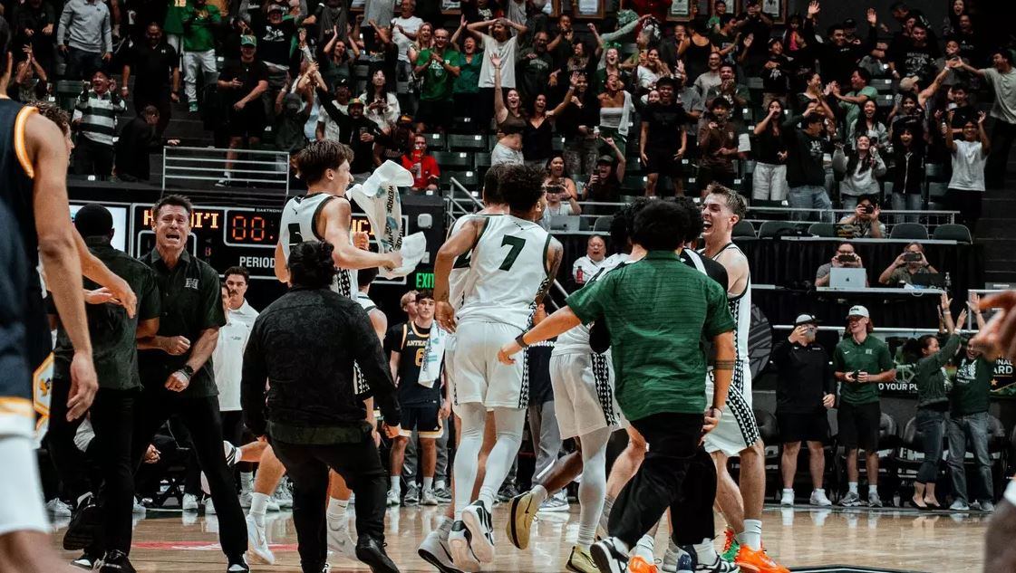 Late-game heroics power Hawaii basketball over UC Irvine in Manoa