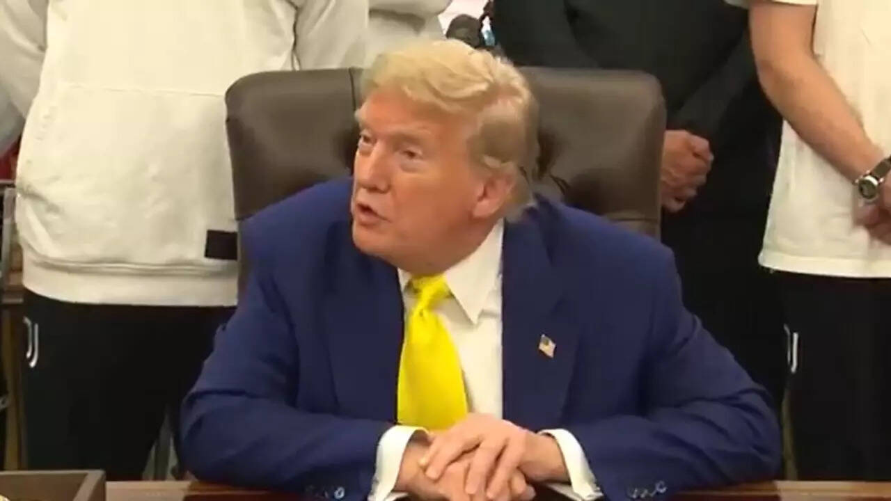 Cuba defiant after Trump says island to receive no more Venezuelan oil ...