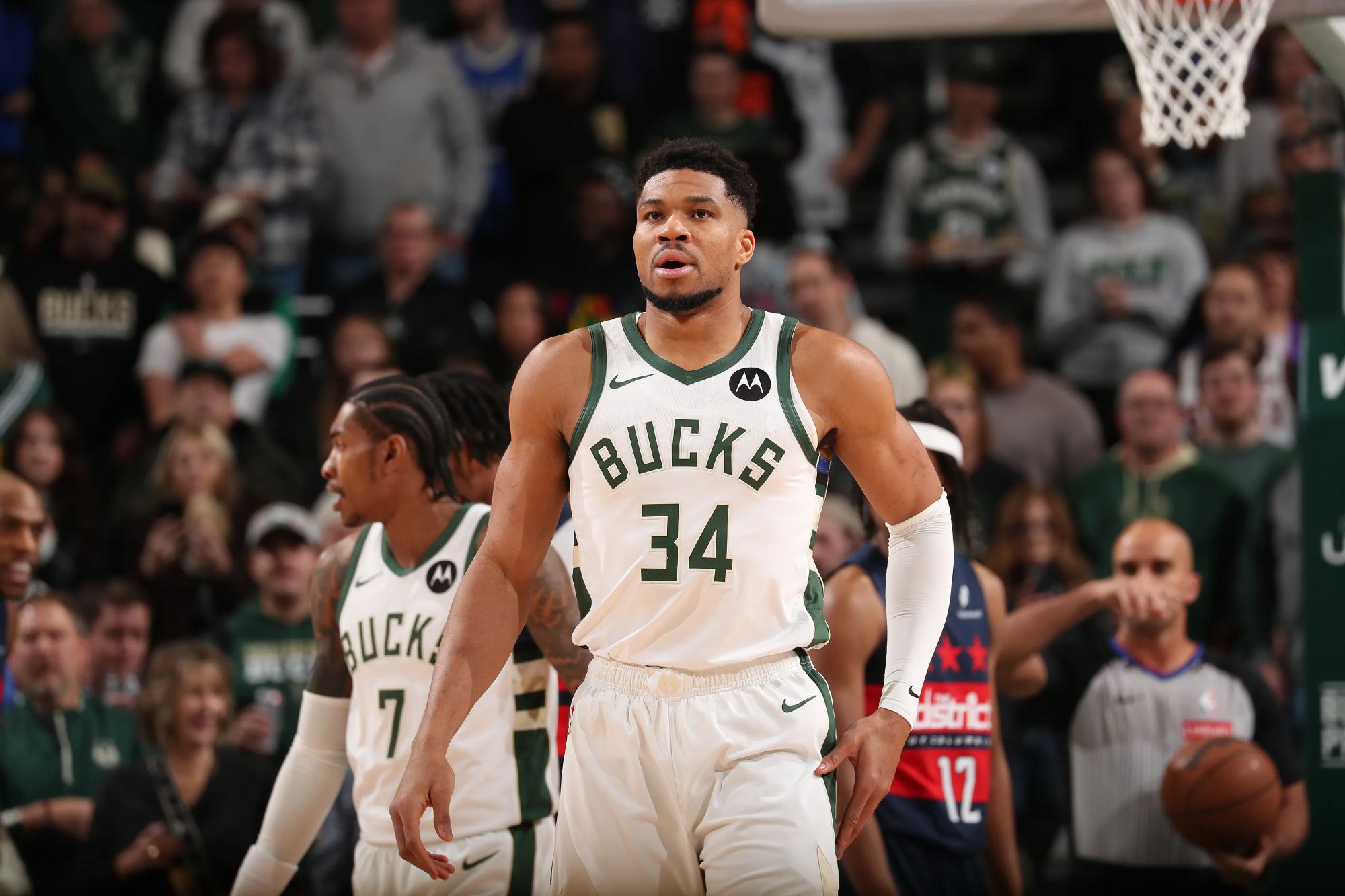 Dabble promo code: Get $10 when you sign up to Dabble for Bucks vs. Nuggets