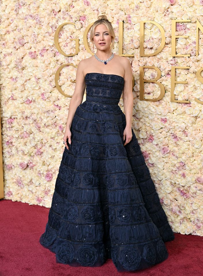 Kate Hudson's shredded crystal gown at the Golden Globes 2026 features ...