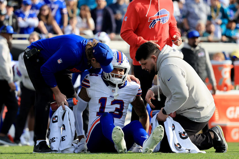Buffalo Bills wide receiver tore his ACL in the playoffs and finished ...