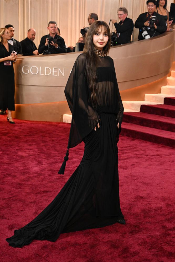 Golden Globes 2026 red carpet arrivals: Hudson Williams, Lisa, Wunmi ...