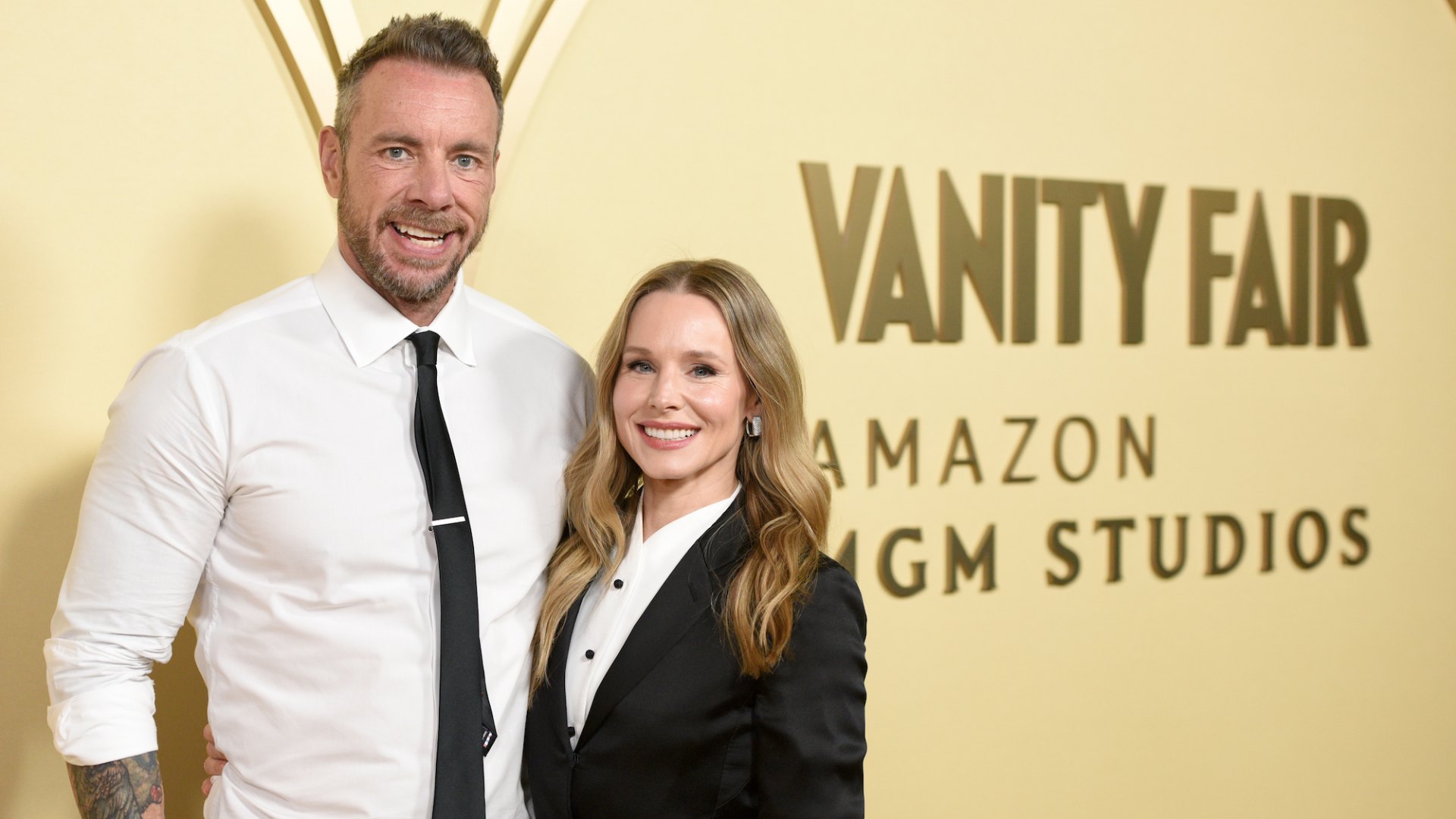 Dax Shepard fixes Kristen Bell's hair during rare joint red carpet outing